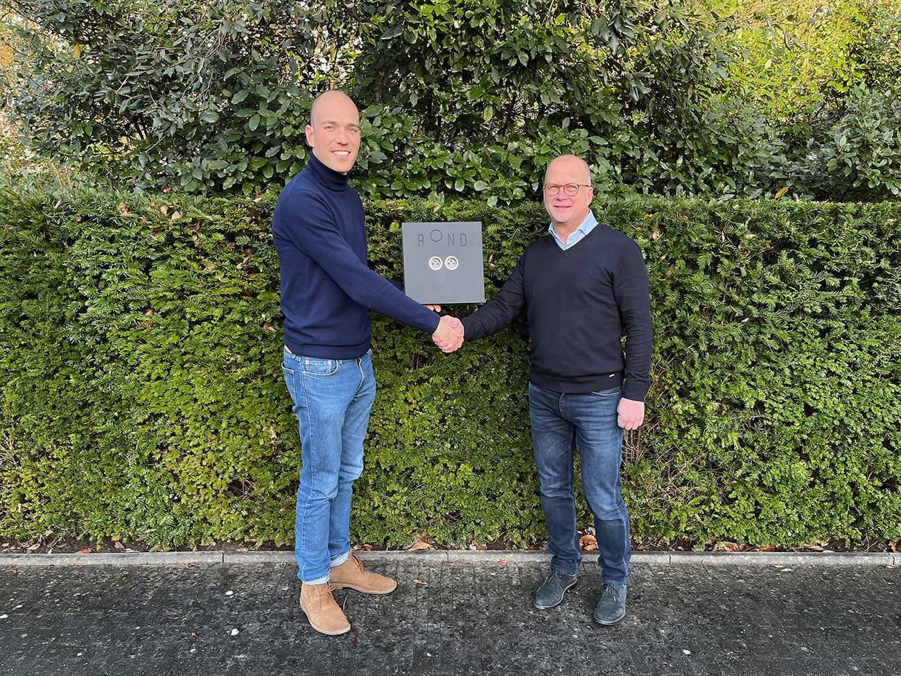 “Thibault Renson verwelkomt ROND in de prado familie.”