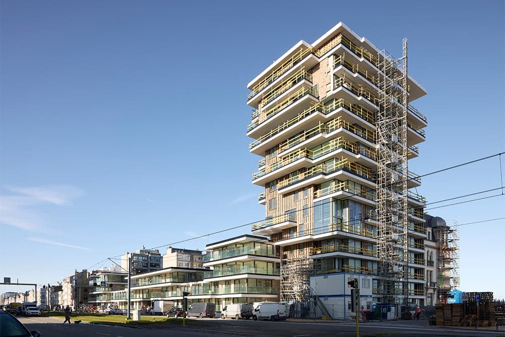 Furnibo realiseert royale hoogbouw langs Oostendse zeedijk