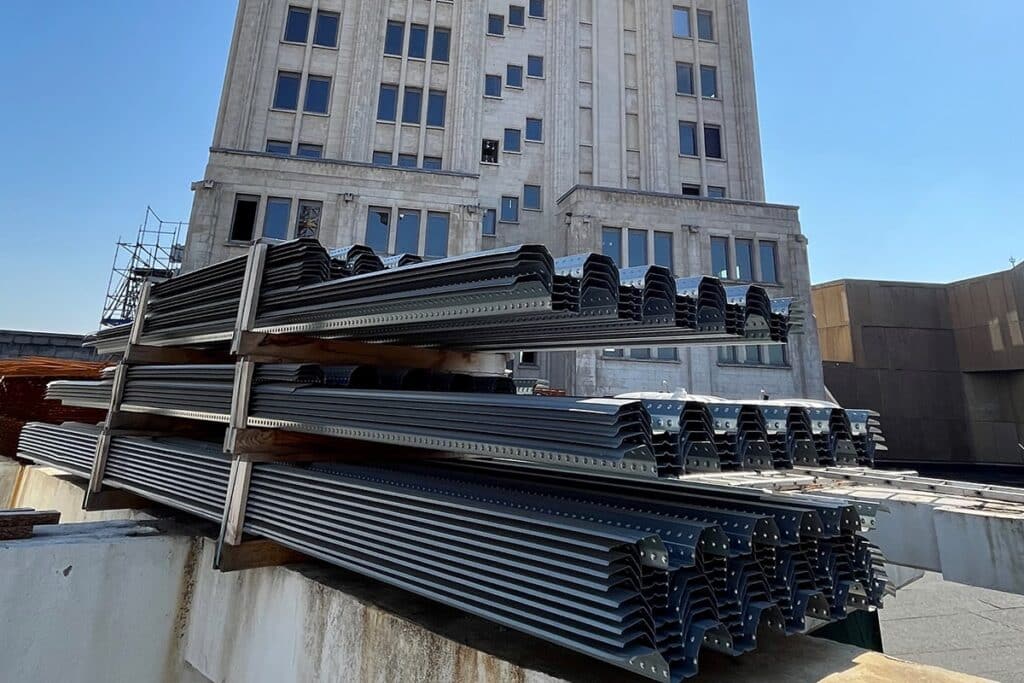 Innovatieve staalplaatbetonvloeren voor Antwerpse Boerentoren